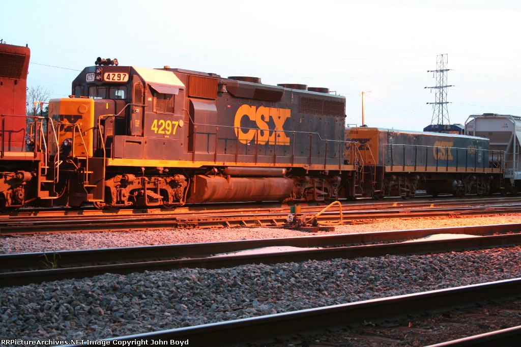 CSX GP39 slug mother and CSX road slug (casket slug)
